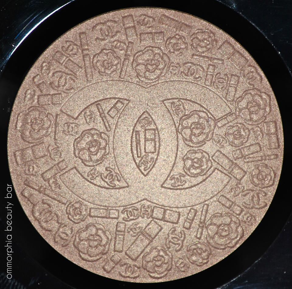 CHANEL – Poudre Signée de CHANEL Illuminating Powder for Spring 2013 ...